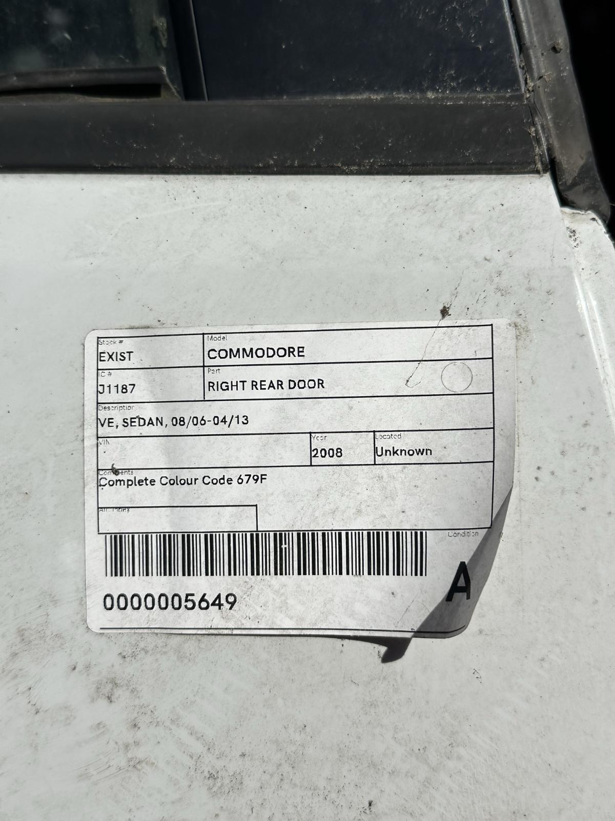 Right Rear Door Sliding Commodore Holden 2008